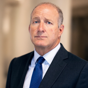 领导|科罗拉多大学安舒茨医学院 - 万博在线登录入口